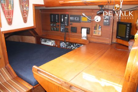 NICHOLSON 43 sailing yacht for sale | De Valk Yacht broker