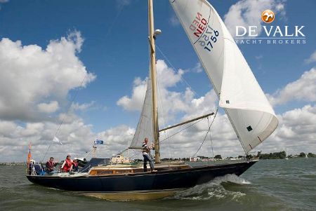 NICHOLSON 43 sailing yacht for sale | De Valk Yacht broker