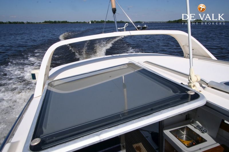 NIMBUS 280 COUPE motor yacht for sale | De Valk Yacht Brokers