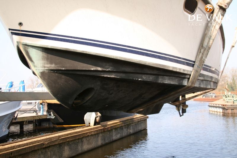 NIMBUS 280 COUPE motor yacht for sale | De Valk Yacht Brokers