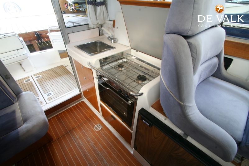 NIMBUS 280 COUPE motor yacht for sale | De Valk Yacht Brokers