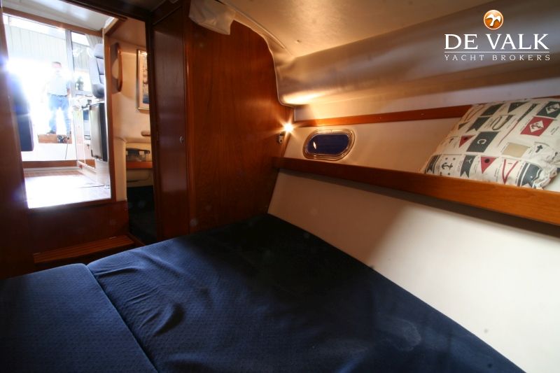 NIMBUS 280 COUPE motor yacht for sale | De Valk Yacht Brokers