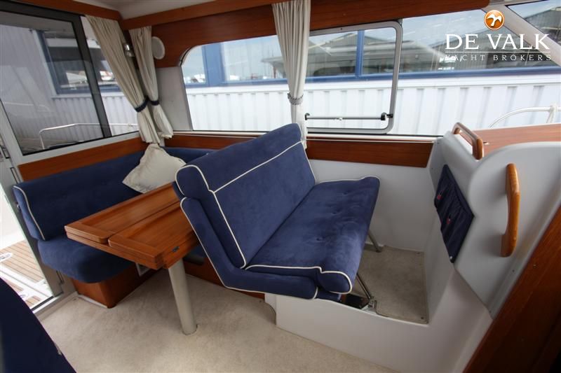 NIMBUS 310 COUPE motor yacht for sale | De Valk Yacht Brokers