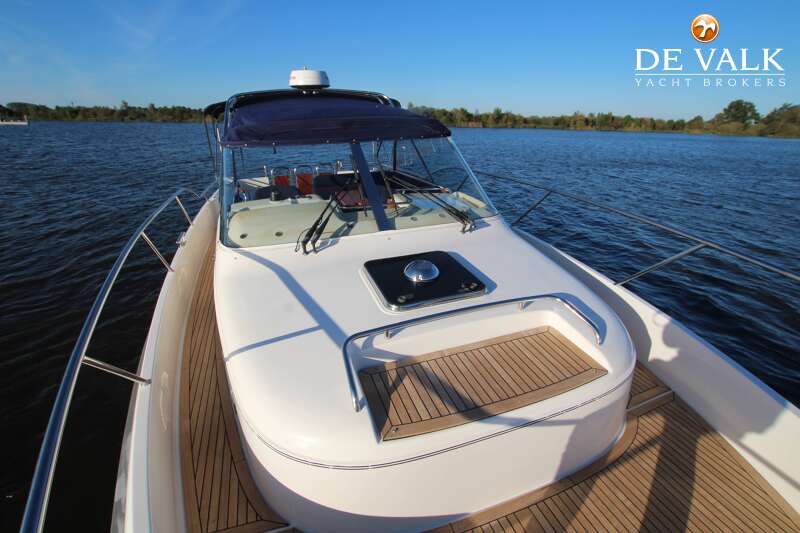 NIMBUS 33 NOVA CABRIO motor yacht for sale | De Valk Yacht broker