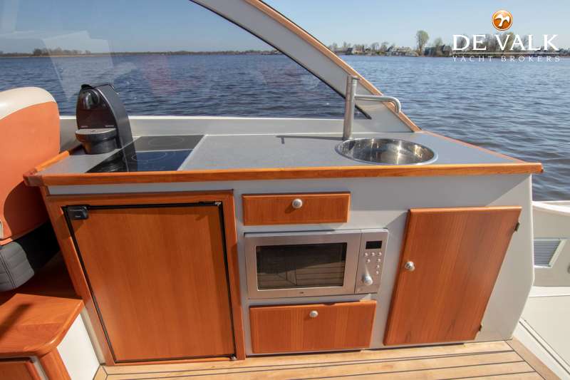 NORTHERN BAY 38 motorboot te koop | Jachtmakelaar De Valk