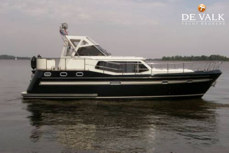 NOWEE 38 DL motor yacht for sale | De Valk Yacht Brokers