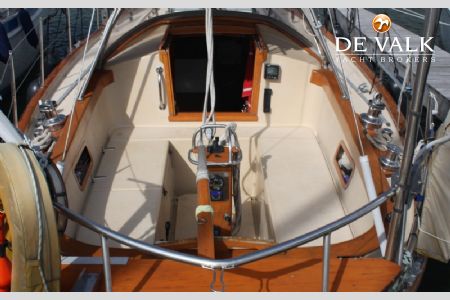 OE 32 sailing yacht for sale | De Valk Yacht broker