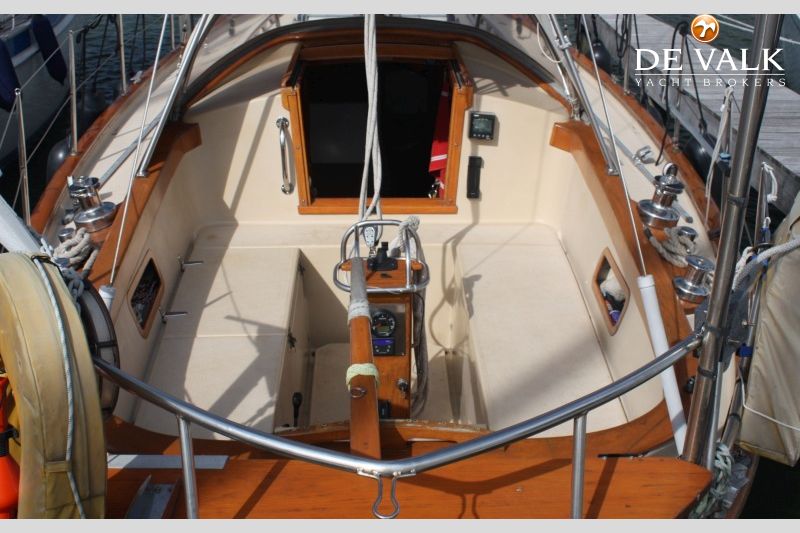 OE 32 sailing yacht for sale | De Valk Yacht Brokers
