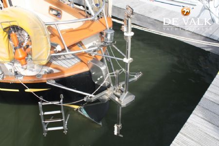 OE 32 sailing yacht for sale | De Valk Yacht broker