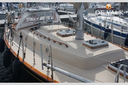OE 32 sailing yacht for sale | De Valk Yacht broker