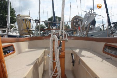 OE 32 sailing yacht for sale | De Valk Yacht broker