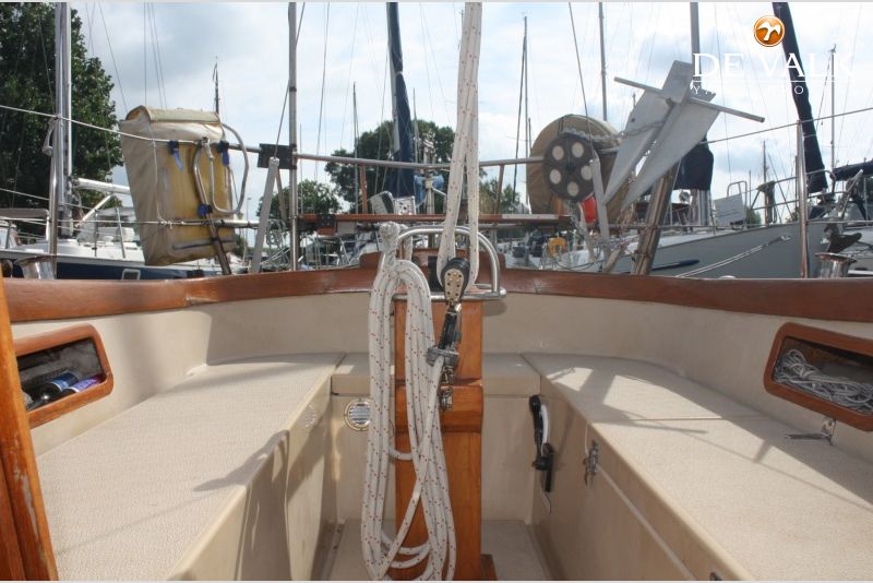OE 32 sailing yacht for sale | De Valk Yacht Brokers