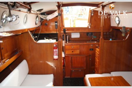 OE 32 sailing yacht for sale | De Valk Yacht broker