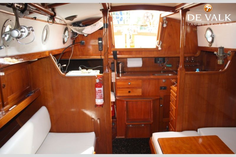 OE 32 sailing yacht for sale | De Valk Yacht Brokers