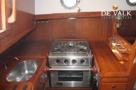 OE 32 sailing yacht for sale | De Valk Yacht broker