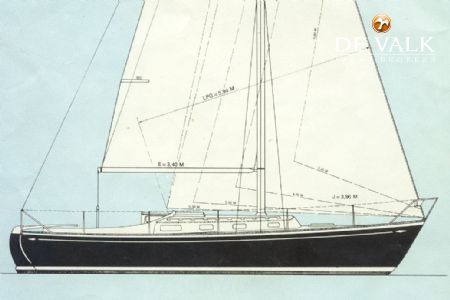 OE 32 sailing yacht for sale | De Valk Yacht broker