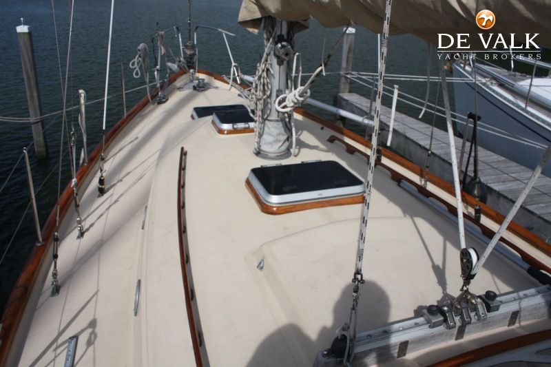 OE 32 sailing yacht for sale | De Valk Yacht Brokers