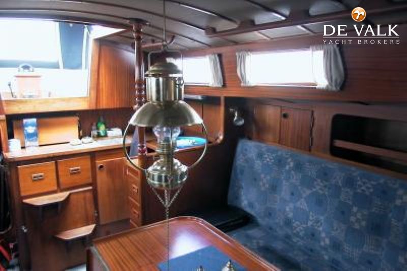 OE 32 sailing yacht for sale | De Valk Yacht Brokers