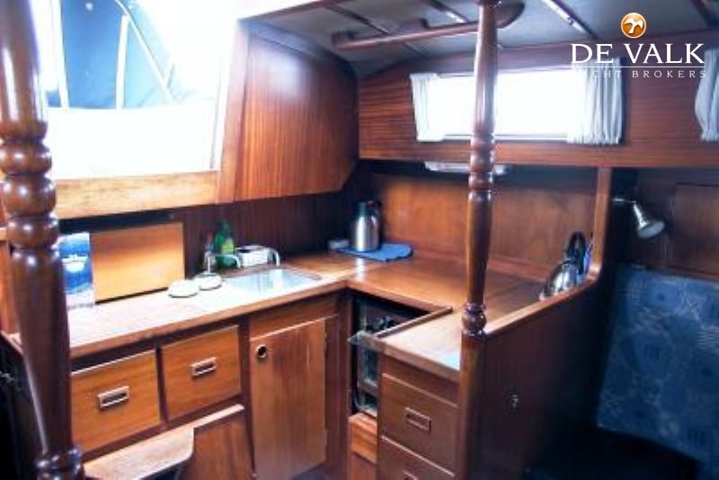 OE 32 sailing yacht for sale | De Valk Yacht Brokers