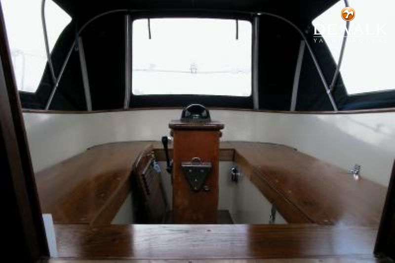 OE 32 sailing yacht for sale | De Valk Yacht Brokers