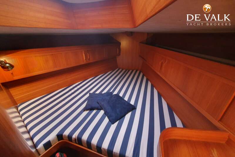 OLSEN 38 sailing yacht for sale | De Valk Yacht broker
