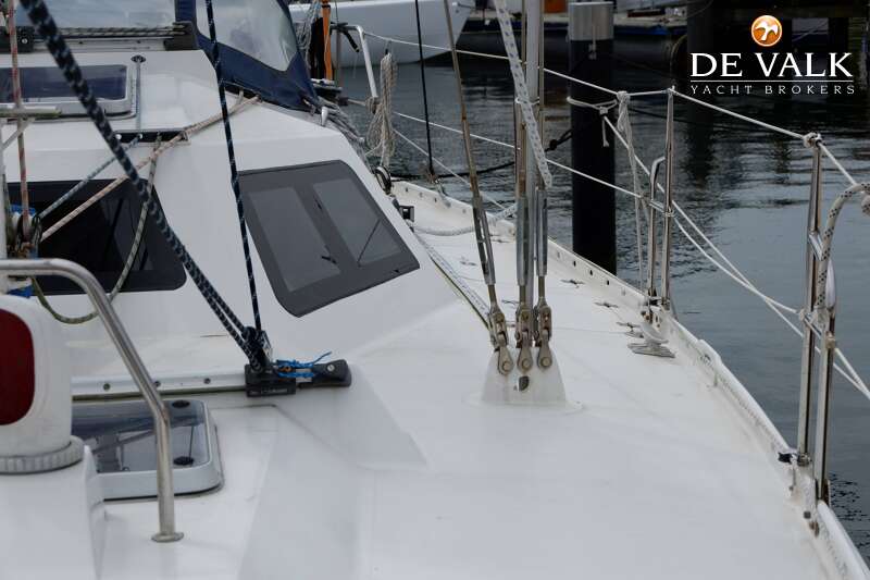 OUTBORN 44 L sailing yacht for sale | De Valk Yacht broker