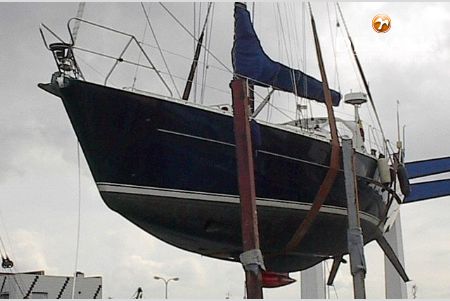 OUTBORN 44 LIFTKEEL sailing yacht for sale | De Valk Yacht broker
