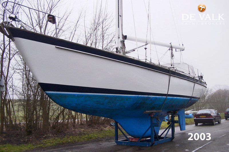 PEARSON 424 sailing yacht for sale | De Valk Yacht Brokers
