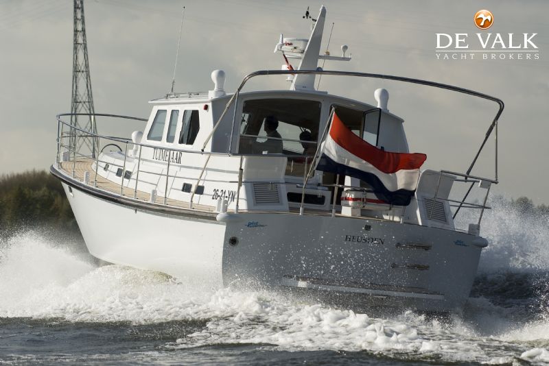 PILOT 40 motor yacht for sale | De Valk Yacht Brokers