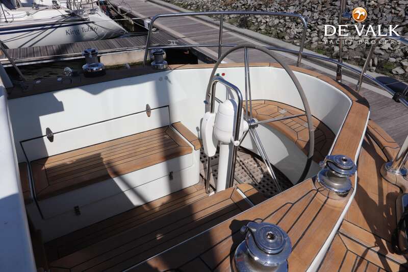 PILOTHOUSE CUTTER sailing yacht for sale | De Valk Yacht broker