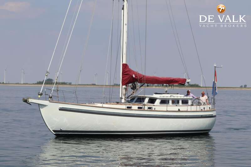 PILOTHOUSE CUTTER sailing yacht for sale | De Valk Yacht broker