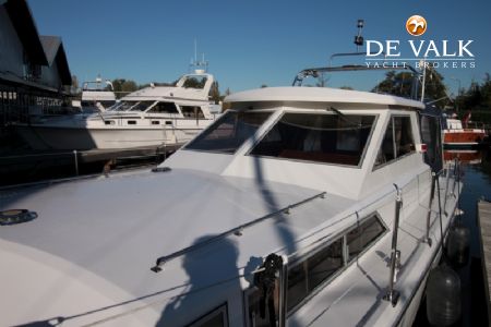PRINCESS 33 motor yacht for sale | De Valk Yacht broker