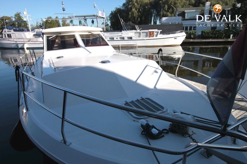 PRINCESS 33 motor yacht for sale | De Valk Yacht Brokers