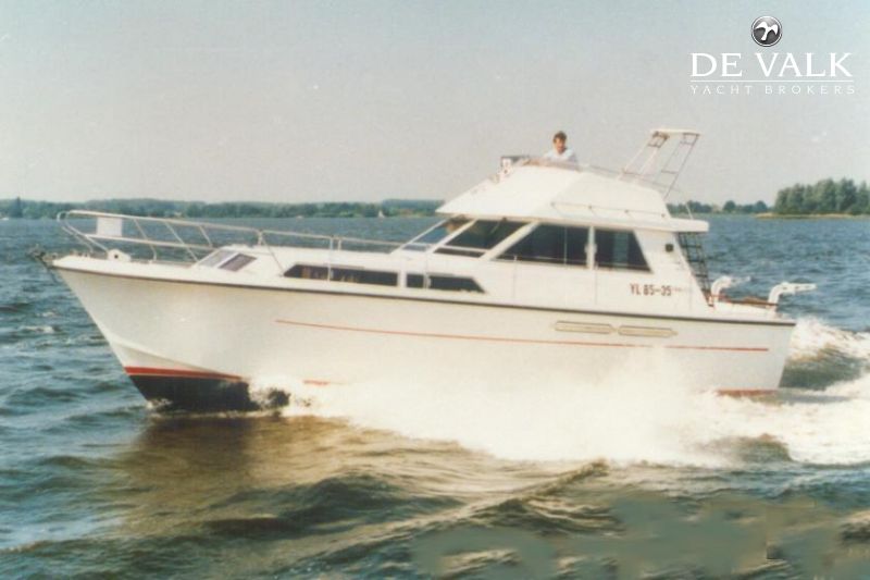 PRINCESS 37 motor yacht for sale | De Valk Yacht Brokers