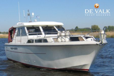 PRINCESS 37 motor yacht for sale | De Valk Yacht broker
