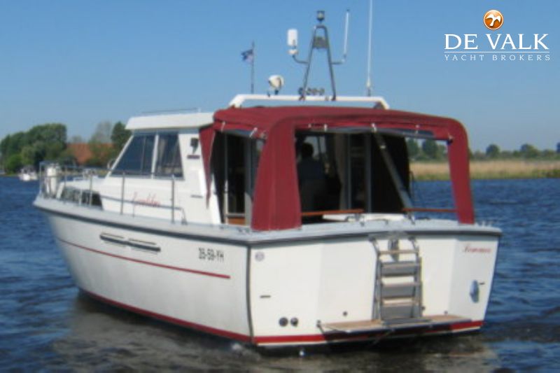 PRINCESS 37 motor yacht for sale | De Valk Yacht Brokers