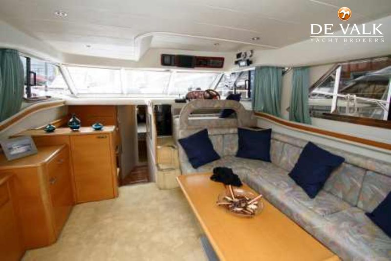 PRINCESS 410 motor yacht for sale | De Valk Yacht Brokers