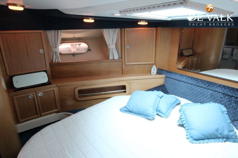 PRINCESS 45 motor yacht for sale | De Valk Yacht Brokers