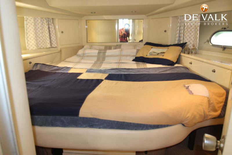 PRINCESS 48 FLYBRIDGE motor yacht for sale | De Valk Yacht Brokers