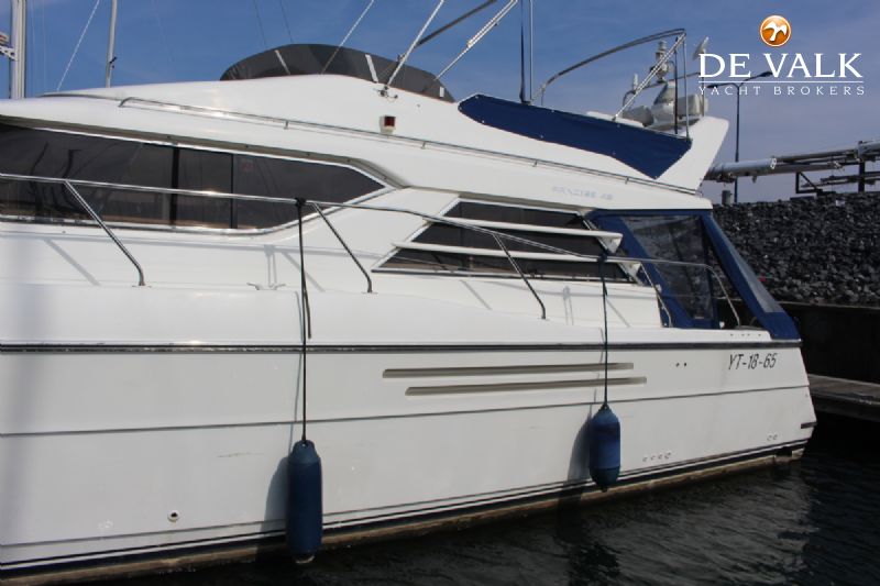 PRINCESS 48 FLYBRIDGE motor yacht for sale | De Valk Yacht Brokers