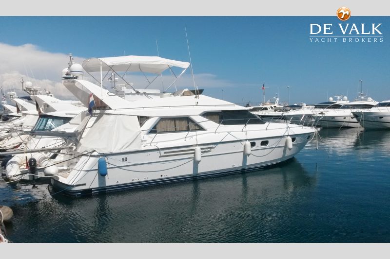 PRINCESS 48 FLYBRIDGE motor yacht for sale | De Valk Yacht Brokers