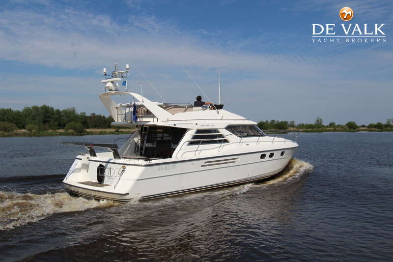 PRINCESS 500 motor yacht for sale | De Valk Yacht broker