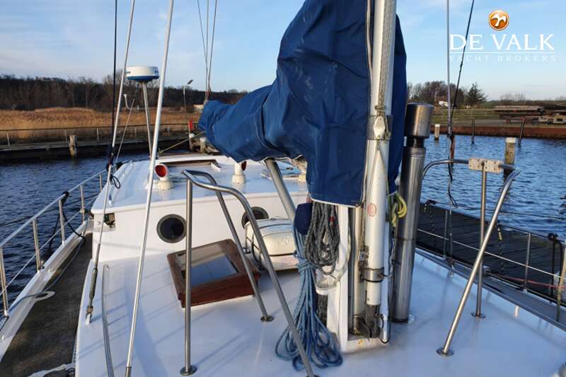 PUFFIN 42 sailing yacht for sale | De Valk Yacht broker