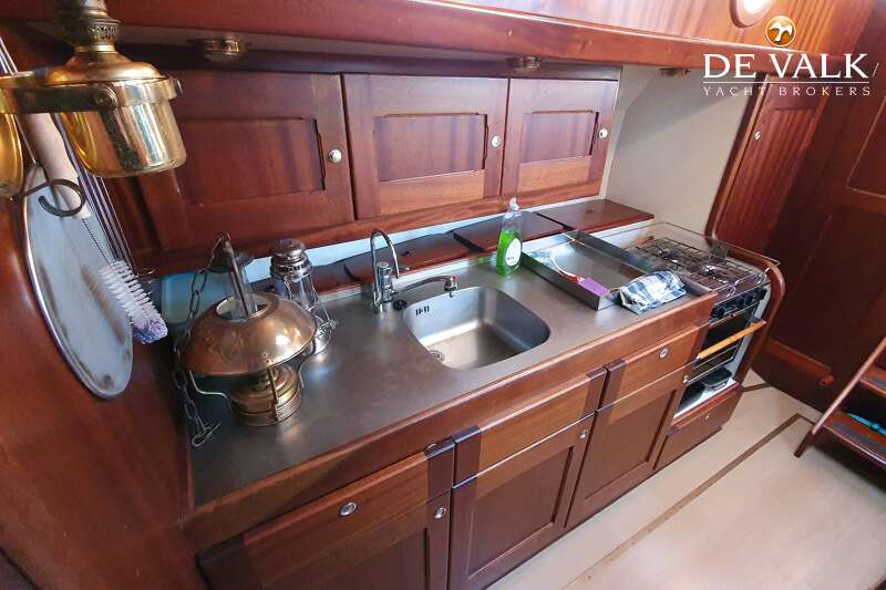 PUFFIN 42 sailing yacht for sale | De Valk Yacht broker