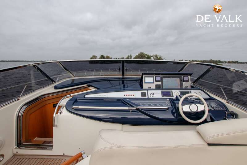 RIVA 59 MERCURIUS SUPER motor yacht for sale | De Valk Yacht broker