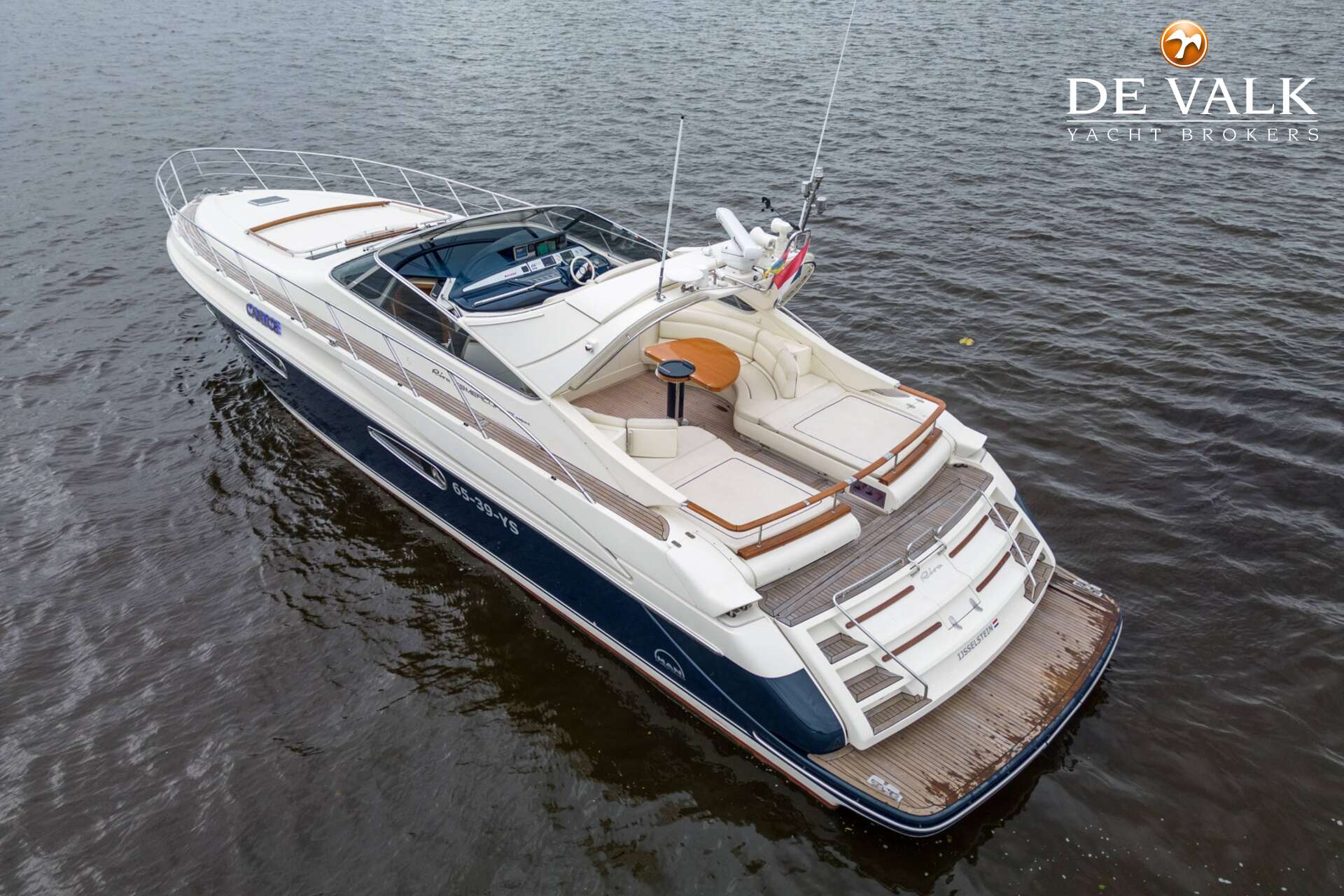RIVA 59 MERCURIUS SUPER motor yacht for sale | De Valk Yacht broker