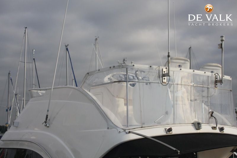 RIVIERA 37 FLYBRIDGE motor yacht for sale | De Valk Yacht Brokers