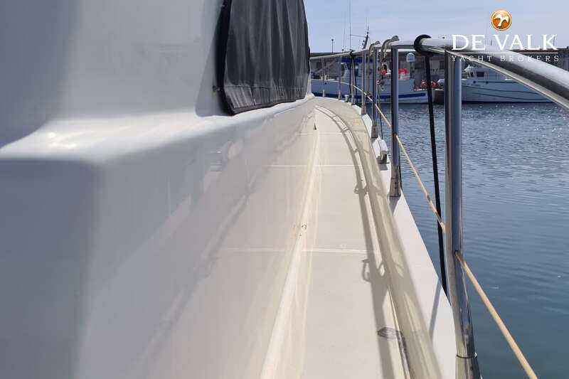 RODMAN 56 MUSE motor yacht for sale | De Valk Yacht broker