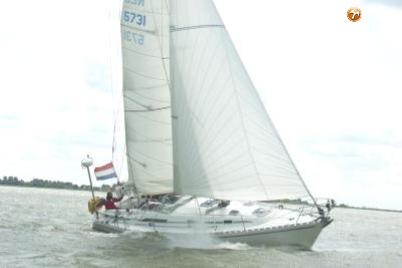 SADLER STARLIGHT 39 sailing yacht for sale | De Valk Yacht Brokers
