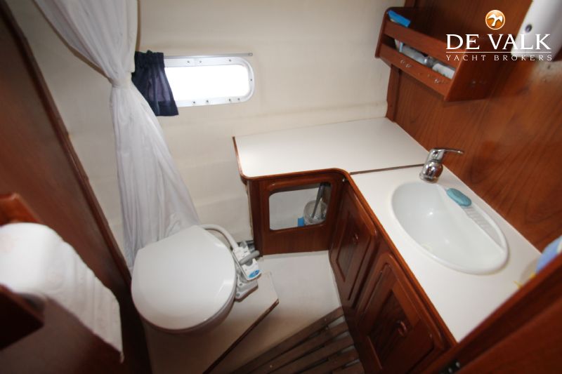 SANDVIK 945 motor yacht for sale | De Valk Yacht Brokers